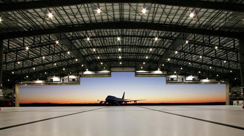 Hangar door protects world’s largest aircraft | ASSA ABLOY ENTRANCE SYSTEMS